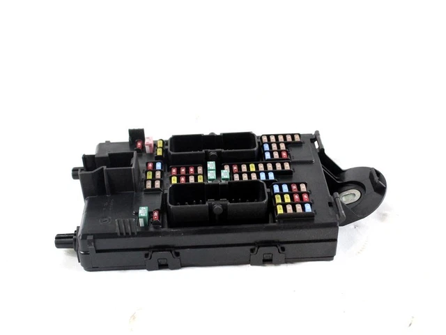 32142591 ECU PORTE Fusible Boîte Fusibles Relais VOLVO XC90 2.0 I 4X4 ...