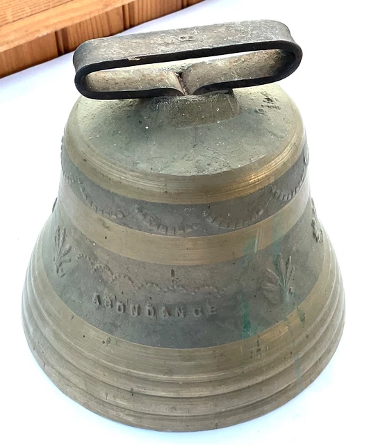 ANCIENNE CLOCHE BRINZE ABONDANCE 16 x17 CM CROIX DE SAVOIE CROIX OLD ...