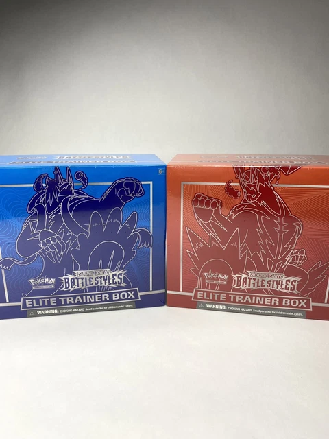 SCATOLA ALLENATORE ELITE TCC Pokemon Stili Battaglia ETB Lotto 1 ...