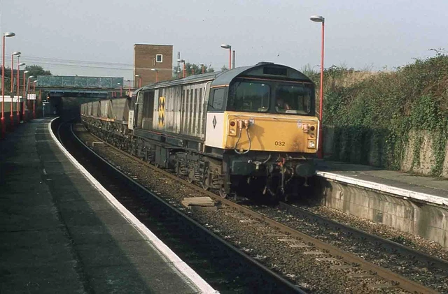 ORIGINAL 35MM SLIDE - Class 58 loco x2 58032 retford 58027 water orton ...