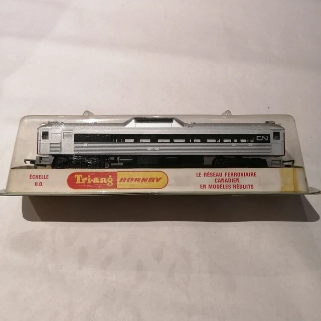 TRIANG/HORNBY R3521 - Canadian National CN, Budd Railcar HO/OO Gauge ...