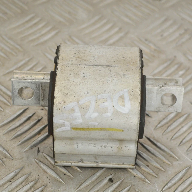 MERCEDES-BENZ C-KLASSE W205 2,1 d 120 kW Getriebehalterung A2052403400 ...