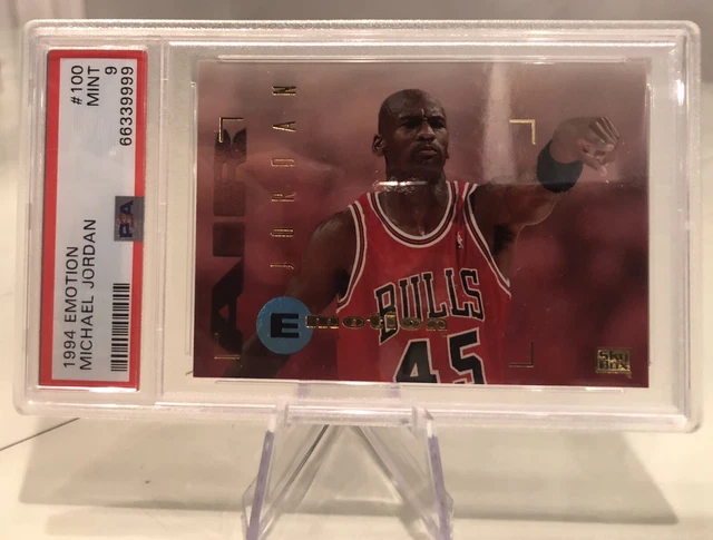 MAGLIETTA 1994-95 SKYBOX Emotion Michael Jordan #100 Bulls #45 PSA 9 ...