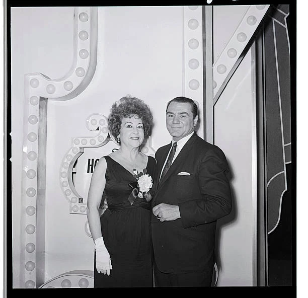HOST ERNEST BORGNINE With Wife Ethel Merman Hollywood Palace 1964 OLD ...