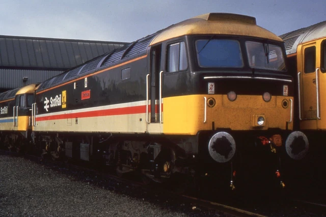 35MM RAILWAY SLIDE: COLOUR-RAIL: DE 1141: CLASS 47: 47642 STRATHISLA £2 ...