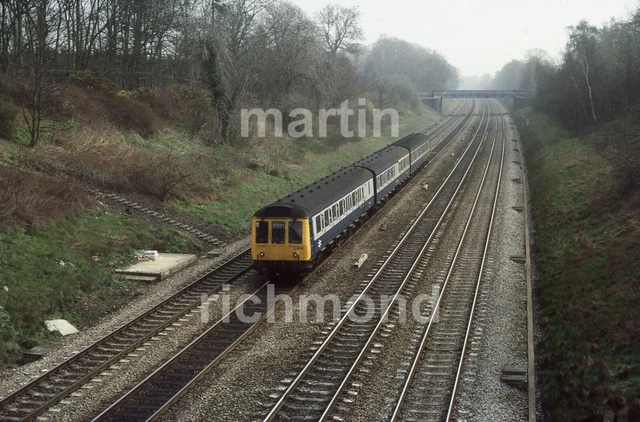 SONNING CUTTING CLASS 117 DMU W51374 Unmounted 35mm Slide RN429 £2.99 ...
