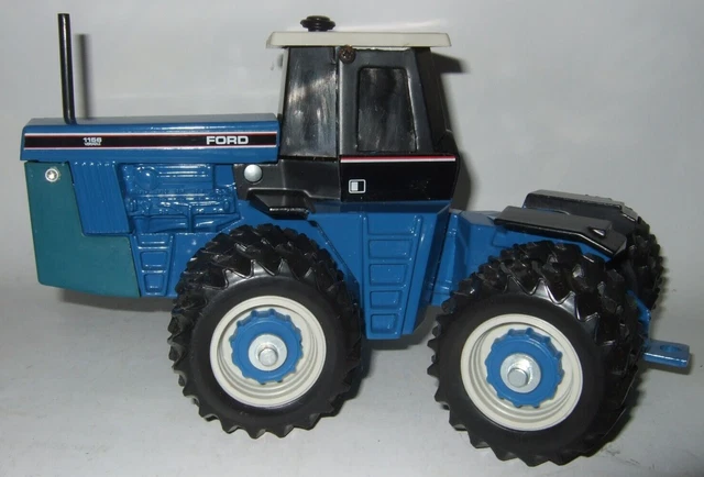 FORD (VERSATILE) 1156 SCALE MODELS # 340 model tractor toy 1:32 ...