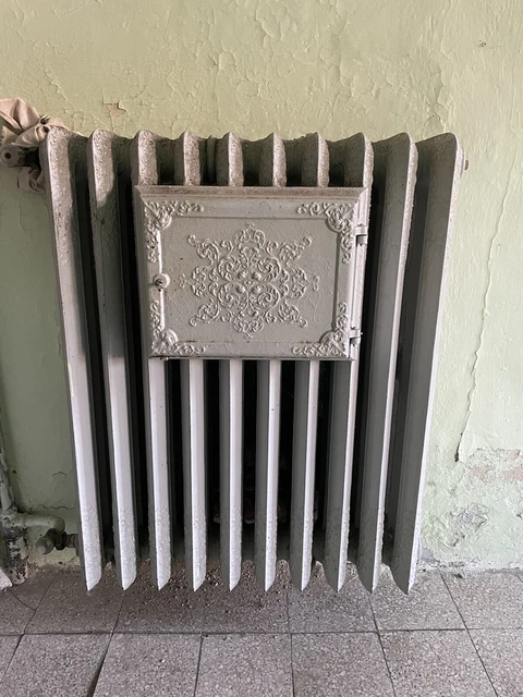 TERMOSIFONE IN GHISA / Radiatore vintage con scaldavivande in ottimo ...