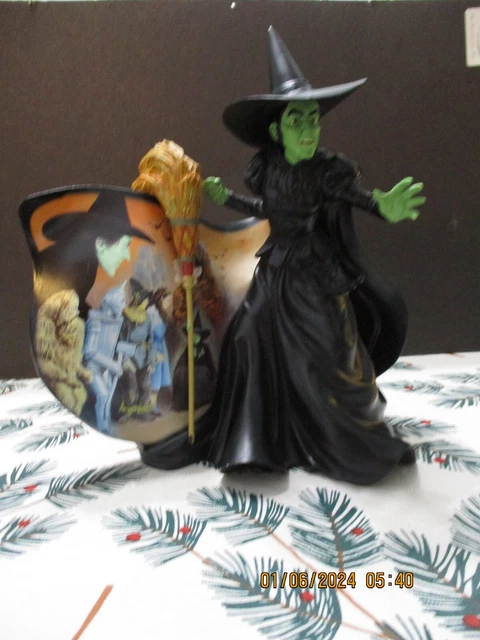 WIZARD OF OZ "Green With Envy" Wicked Witch of West Figurine Bradford ...