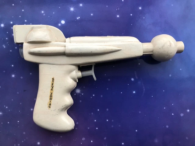 ORIGINAL FIREBALL XL5 Steve Zodiac Water Pistol gun gerry anderson £45. ...