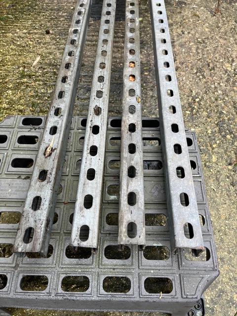 UNISTRUT GALVANISED 41 x 41 Slotted X 4 meters X 4 Lengths x 3mm thick ...