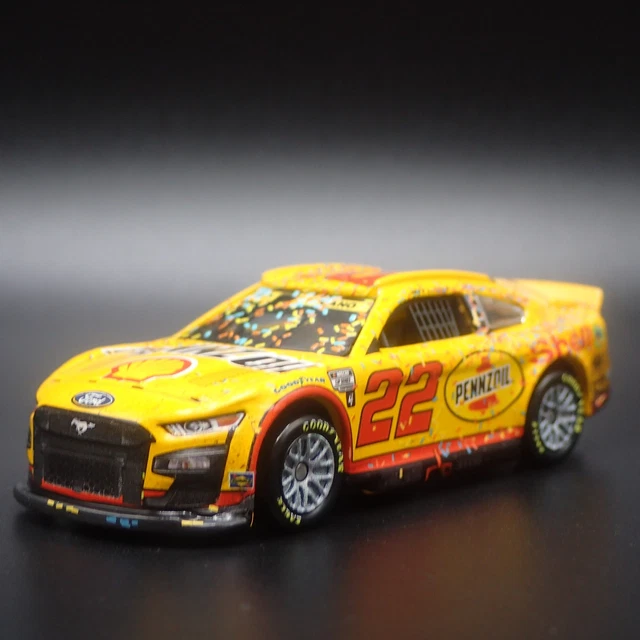 2022 22 FORD MUSTANG #22 Joey Logano Pennzoil Win Nascar 1:64 Voiture ...