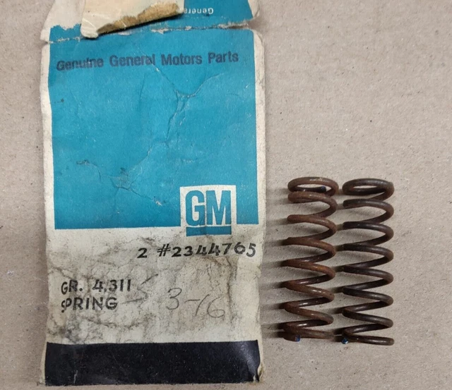 NOS CHEVY/GMC TRUCK Trans. 1st/Reverse gearshift plunger spring PAIR GM ...