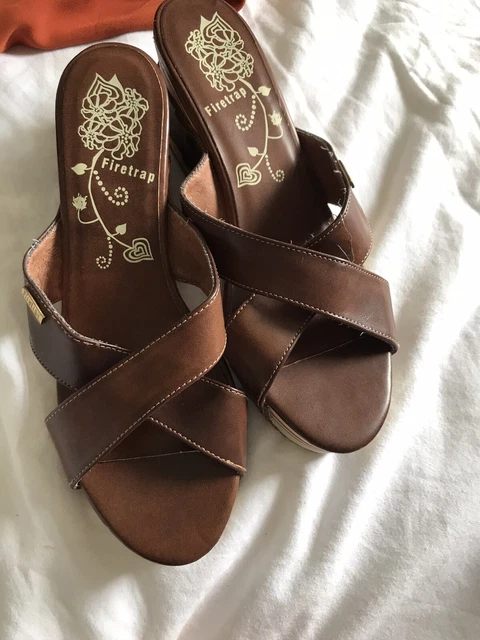 FIRETRAP BROWN WEDGE Sandals Size 5 Brand New £7.00 - PicClick UK