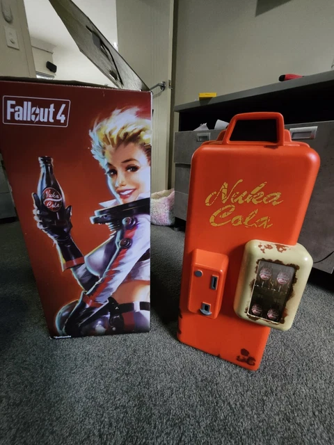 FALLOUT 4 NUKA Cola Mini Fridge Hard to find! Display Only Not Working ...
