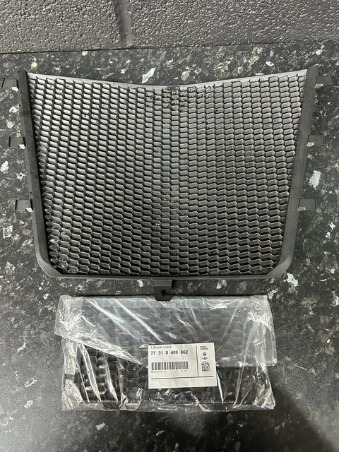 GENUINE BMW S1000RR s1000r radiator / Oil Cooler Guard £49.99 - PicClick UK