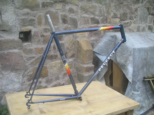 PEUGEOT LUGLESS 12PEED VITESSE FRAME BLUE, VINTAGE [can post} at cost £ ...