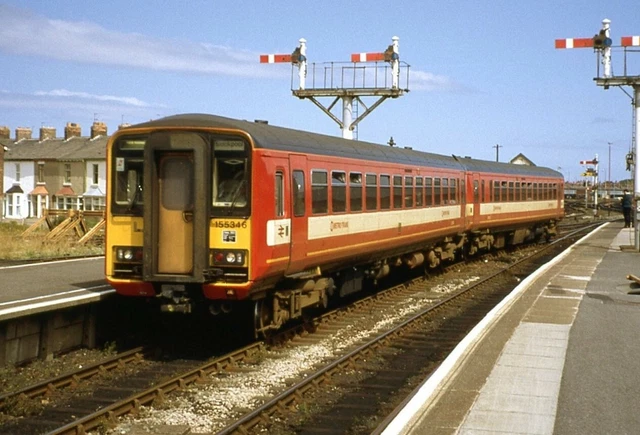 BRITISH RAIL 155346 Class 155 Super Sprinter DMU Railway Photo - Metro ...