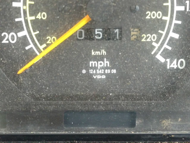 MERCEDES W124 E Class Instrument Cluster Speedo Speedometer 1245437621 ...