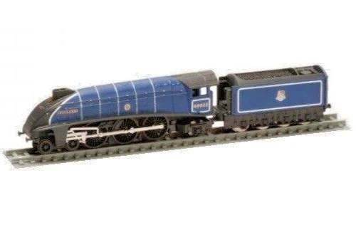 DELPRADO N GAUGE Static Model LNER Mallard Class A4 Steam Train loco ...
