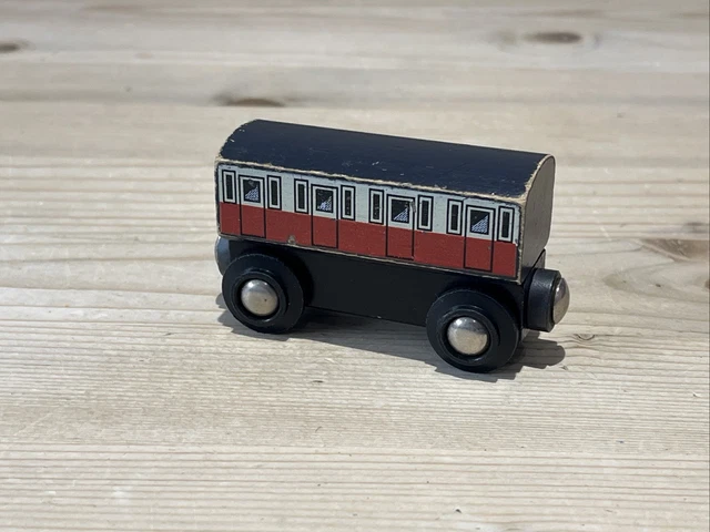 BRIO 33626 PASSENGER Coach For Wooden Train Sets £5.00 - PicClick UK