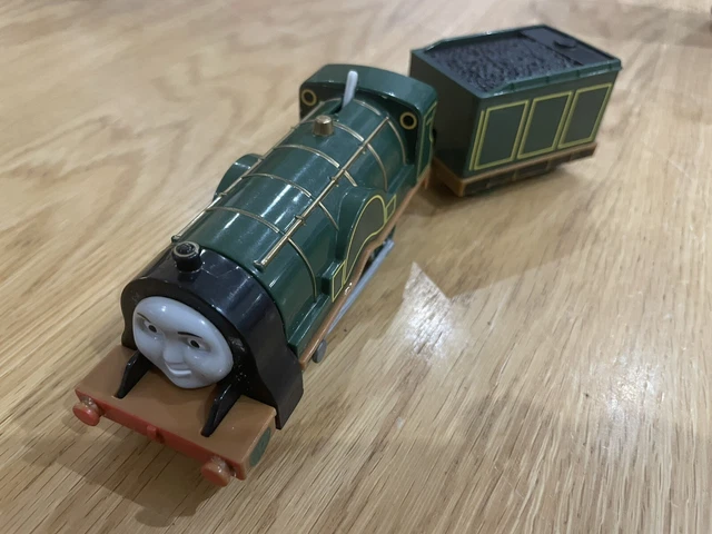THOMAS & FRIENDS TrackMaster Emily Motorised Train Engine EUR 10,13 ...
