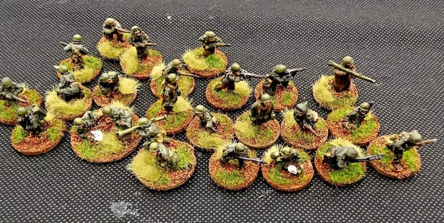 20MM WARTIME MINIATURES American Infantry Platoon. Late WW2 Painted. £ ...