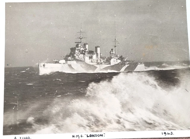 ORIGINAL VINTAGE WW2 era Press Photo Royal Navy Cruiser HMS JAMAICA ...