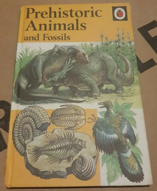 LADYBIRD BOOK SERIES 651 Prehistoric Animals And Fossils Robert Ayton ...