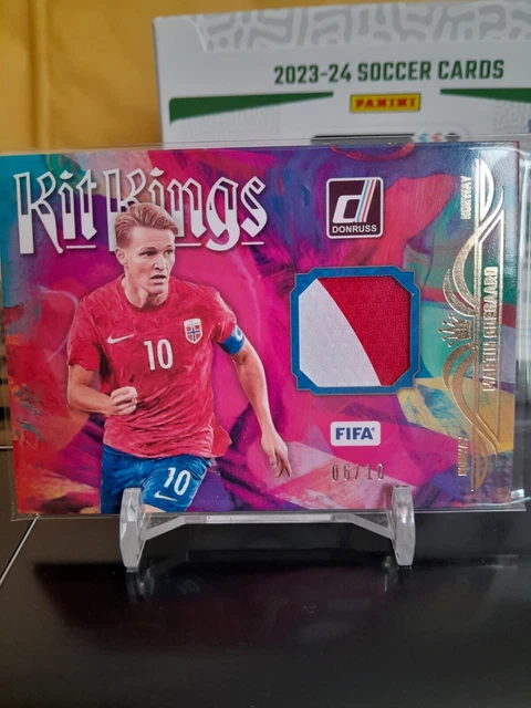 KIT MARTIN ODEGAARD Norvegia patch re SSP/10 calcio Donruss 2023-24 EUR ...
