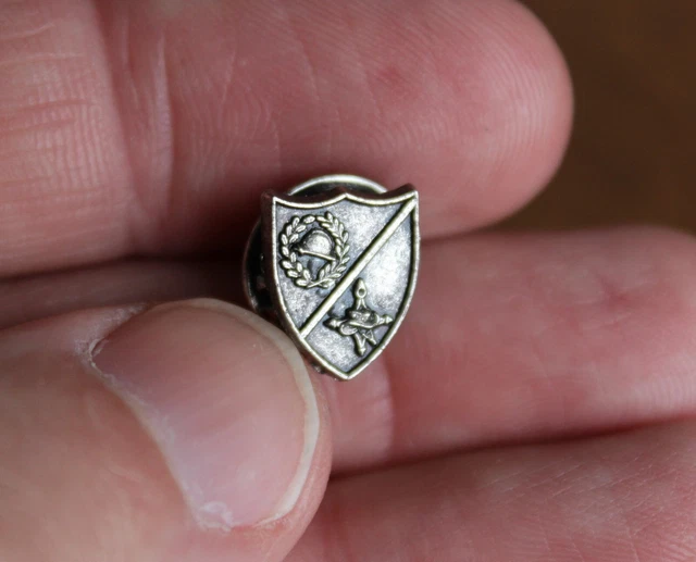 ANCIEN INSIGNE PINS Unc Union Nationale Combattants EUR 5,99 - PicClick FR