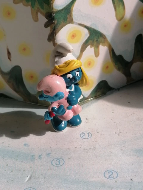 ANCIENNE FIGURINE PVC SCHTROUMPF SMURF BEBE ROSE Avec Schtroumpfette ...