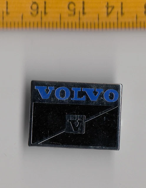 VINTAGE ENAMEL PERKINS DIESEL ENGINE Logo badge pin Truck Lorry J Fray ...