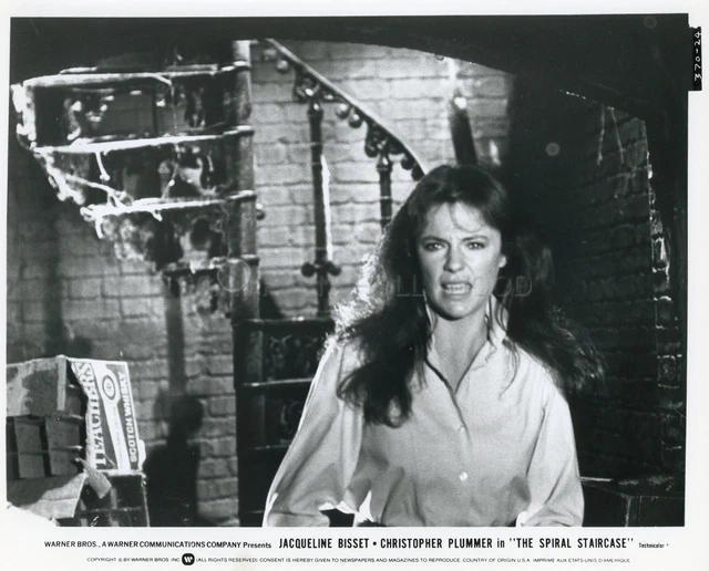 1975 JACQUELINE BITE The Spiral Staircase 12 Vintage Original Photos Lot #1 £69.71 - PicClick UK