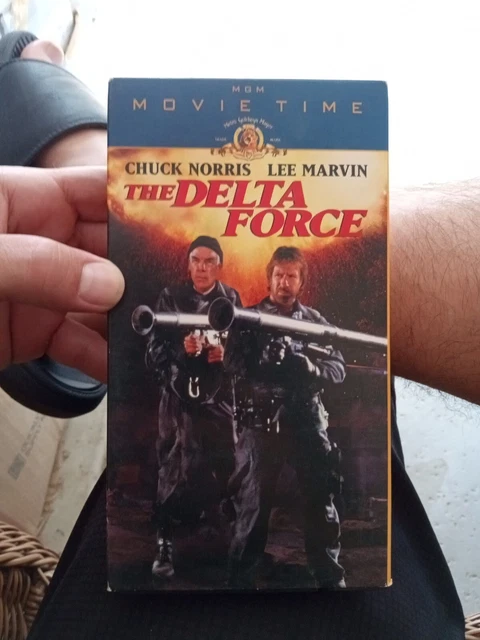 THE DELTA FORCE (VHS, 1998, Movie Time) Chuck Norris 90s Action VHS ...
