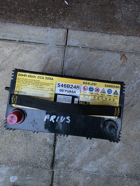 GENUINE TOYOTA 12V BATTERY 45AH For Toyota Prius 2008 For Parts Or Not ...
