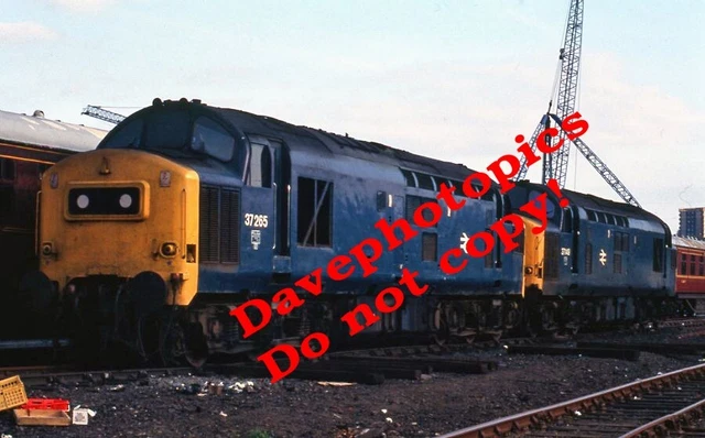 ORIGINAL 35MM Slide Diesel /Steam Train / Engine Railway 37265 & 37149 ...