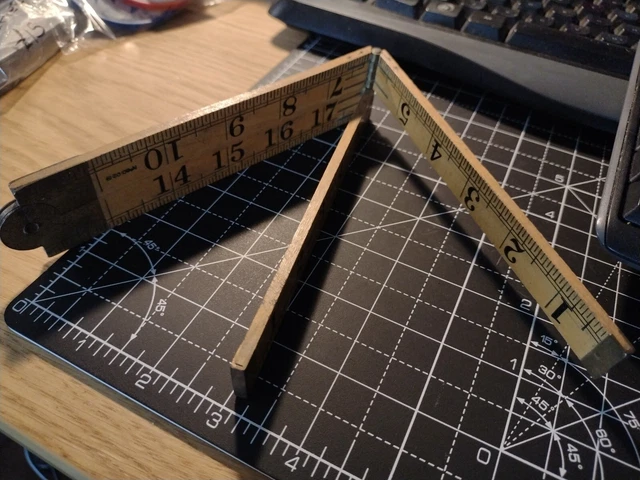 SCHUIL MADE IN Holland Vintage Warranted Boxwood Folding Ruler VGC £10. ...