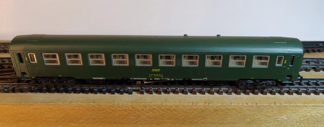 VOITURE VOYAGEURS SNCF 2 ieme cl UIC B10 verte Artrain Ech N Logo ...