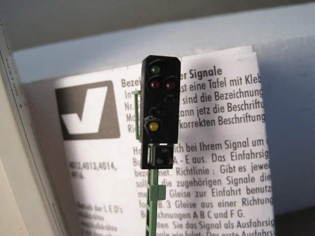VIESSMANN 4013 LICHT Ausfahrsignal mit der OVP + Anleitung aus ...