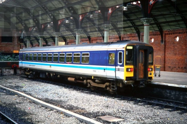 35MM SLIDE BR British Railways DMU Class 153 153352 Darlington 1992 ...