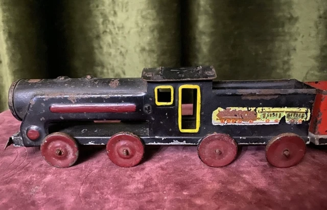 VINTAGE COLLECTIBLE TIN toy Steam locomotive 1940-50s (200) £442.02 ...
