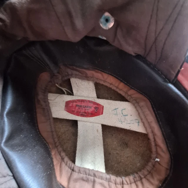 RUC SKULGARDE RIOT Helmet Royal Ulster Constabulary 1960s 70s period £ ...