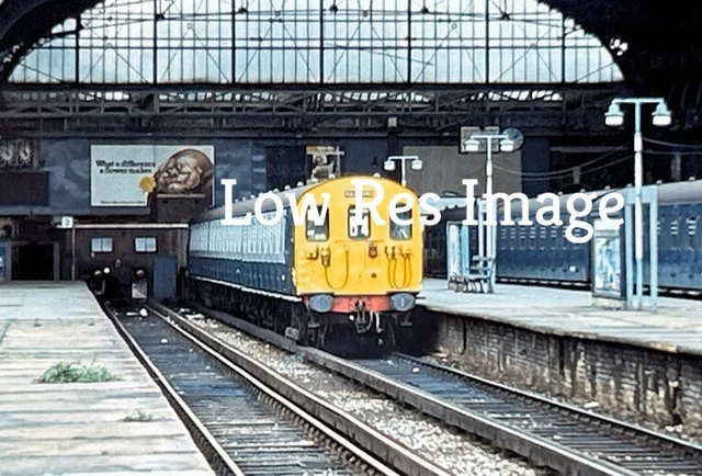 BRITISH RAILWAYS CLASS 501 EMU Broad St 35mm Photographic Slide c/w ...