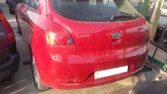 CERRADURA MALETERO / PORTON KIA CEED FASTBACK 1.6 CRDI 115 2008 CodV ...