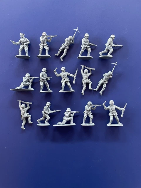 MATCHBOX TOY SOLDIERS German Infantry 1/32 Scale WW2 Complete Set of 15 ...