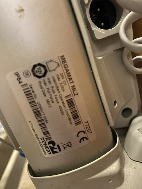 CURA SUPREME ELECTRIC Profiling Hospital Bed And Memory Foam Mattress £ ...