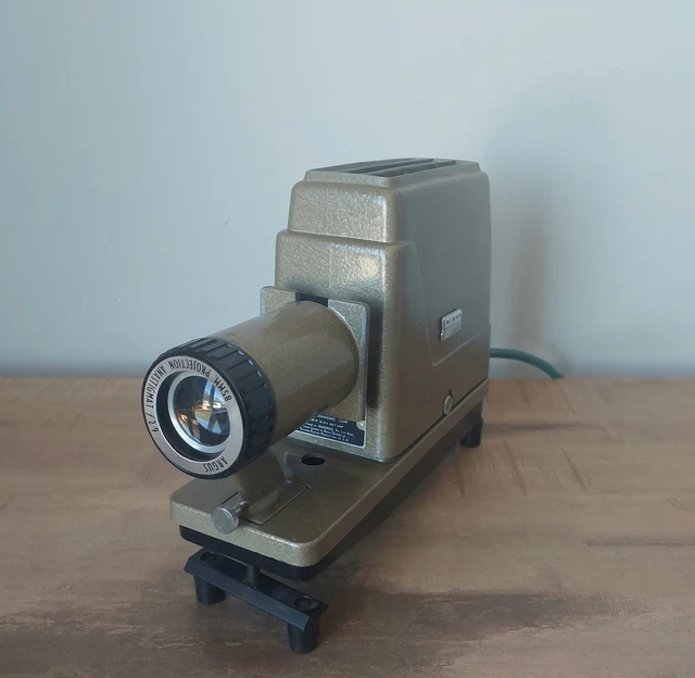 ARGUS 300 COMPACT-35MM Film Slide Projector Untested Spares/Repairs ...