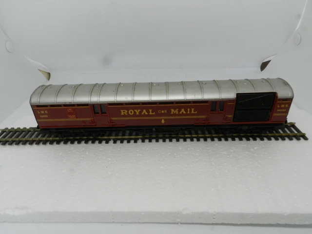 HORNBY LMS OPERATING Royal Mail Coach £10.00 - PicClick UK