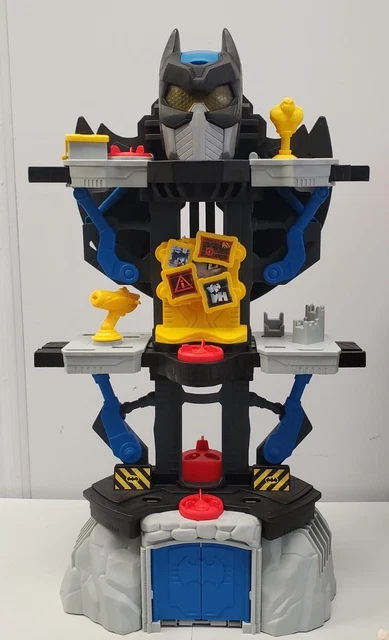 FISHER-PRICE IMAGINEXT DC Batman Super Friends Transforming Batcave ...